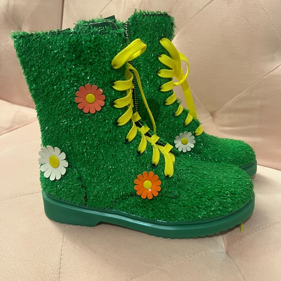 Current Mood | Shoes | Dollskill Current Mood On My Turf Grass Boots ...